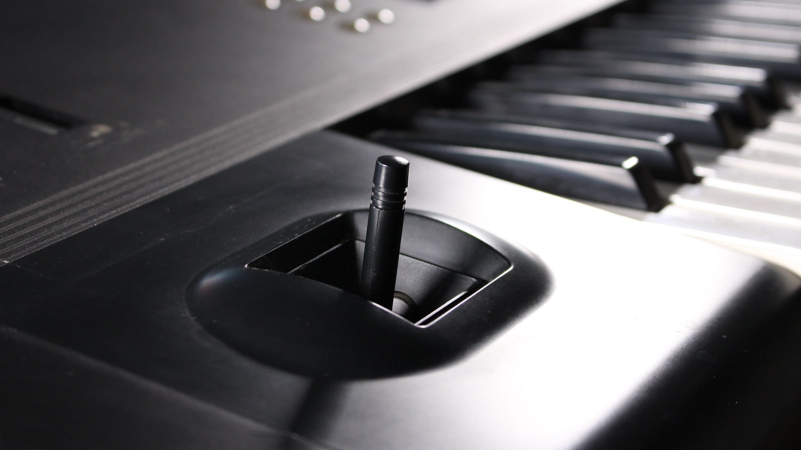 Vintage Keys: Korg M1 Workstation - der 90s House-Piano-Sound